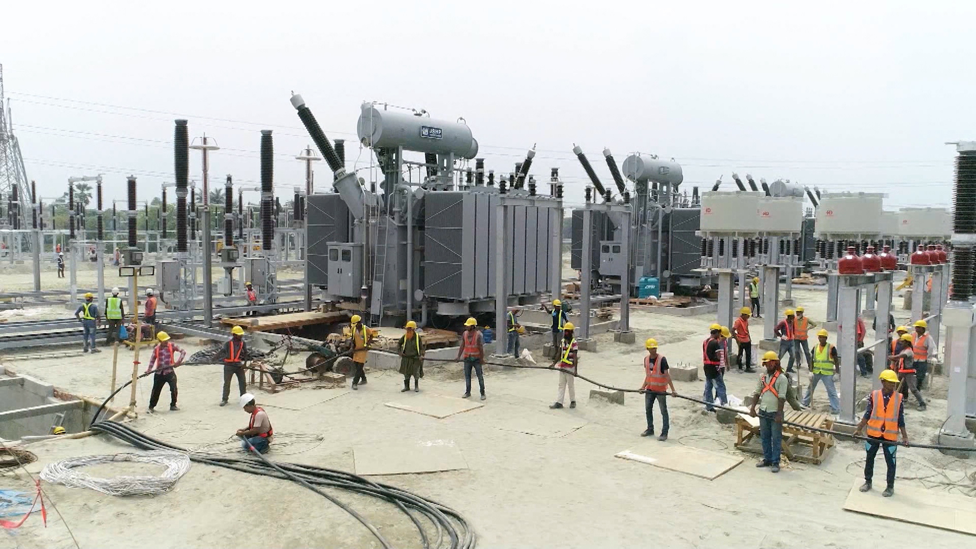 APR Energy: Powering Your Progress - Military Makeover