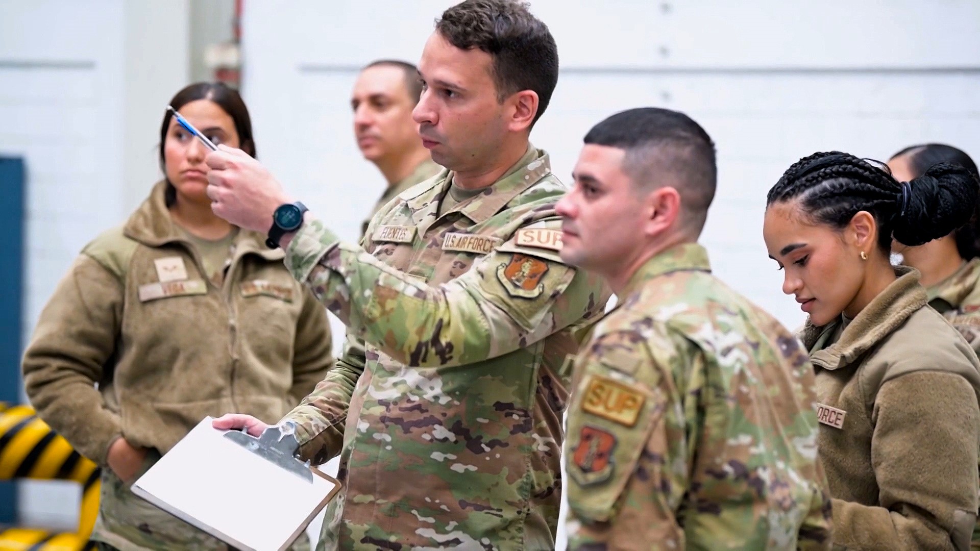 Tips for Veterans' Successful Transition - Military Makeover